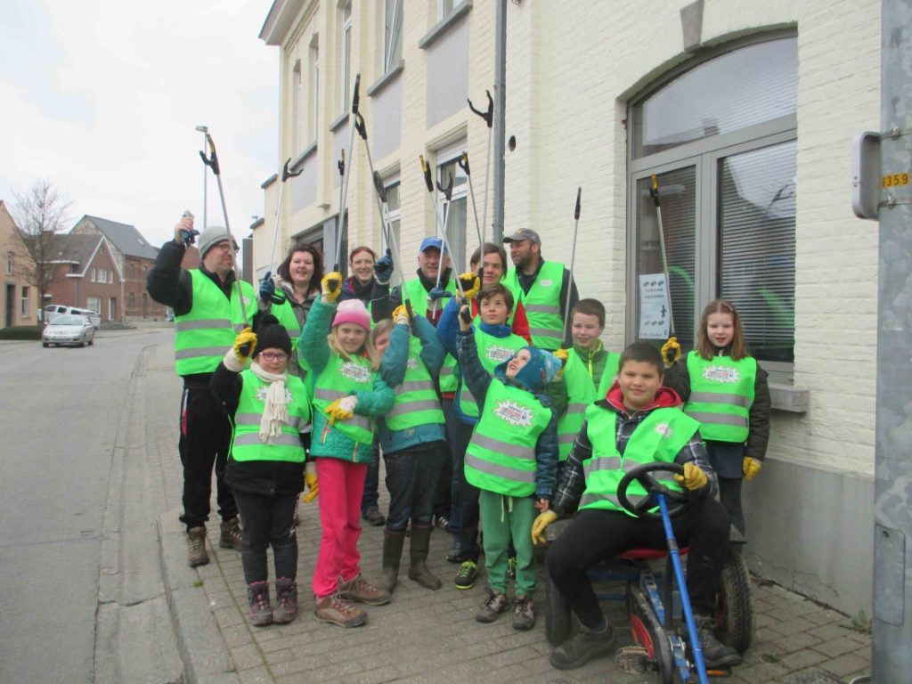 Zwerfvuilactie Gezinsbond Outer – Goeiedag