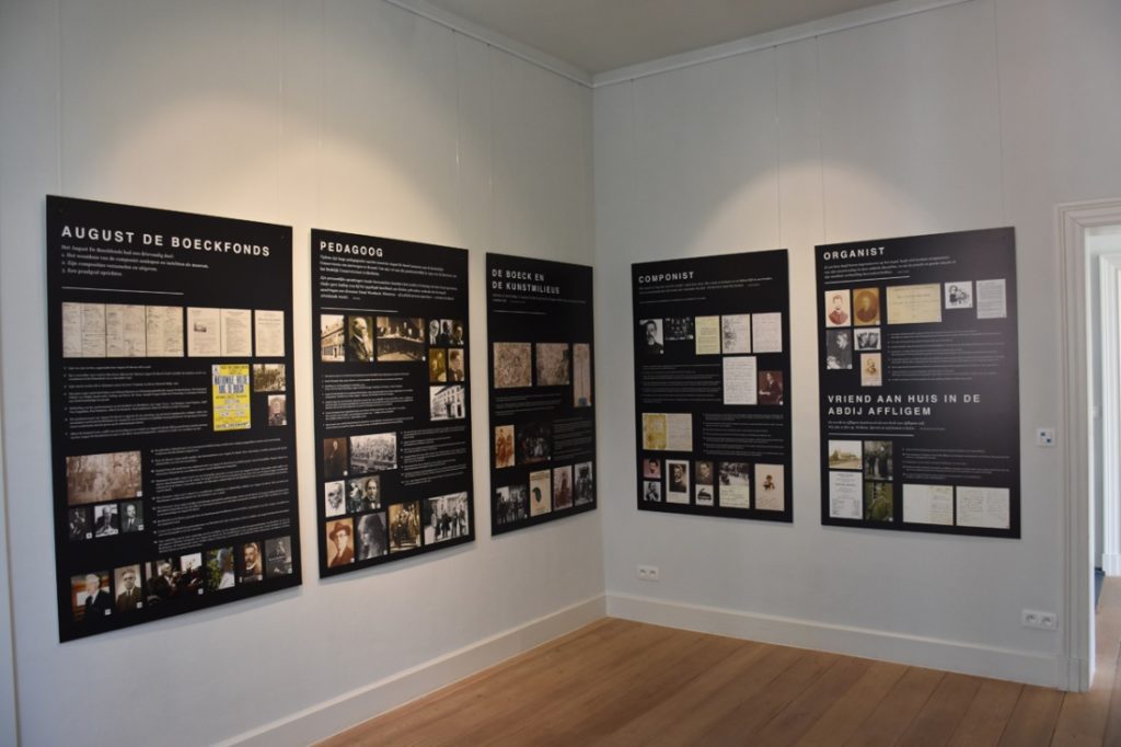 Drie maal August De Boeck – Goeiedag