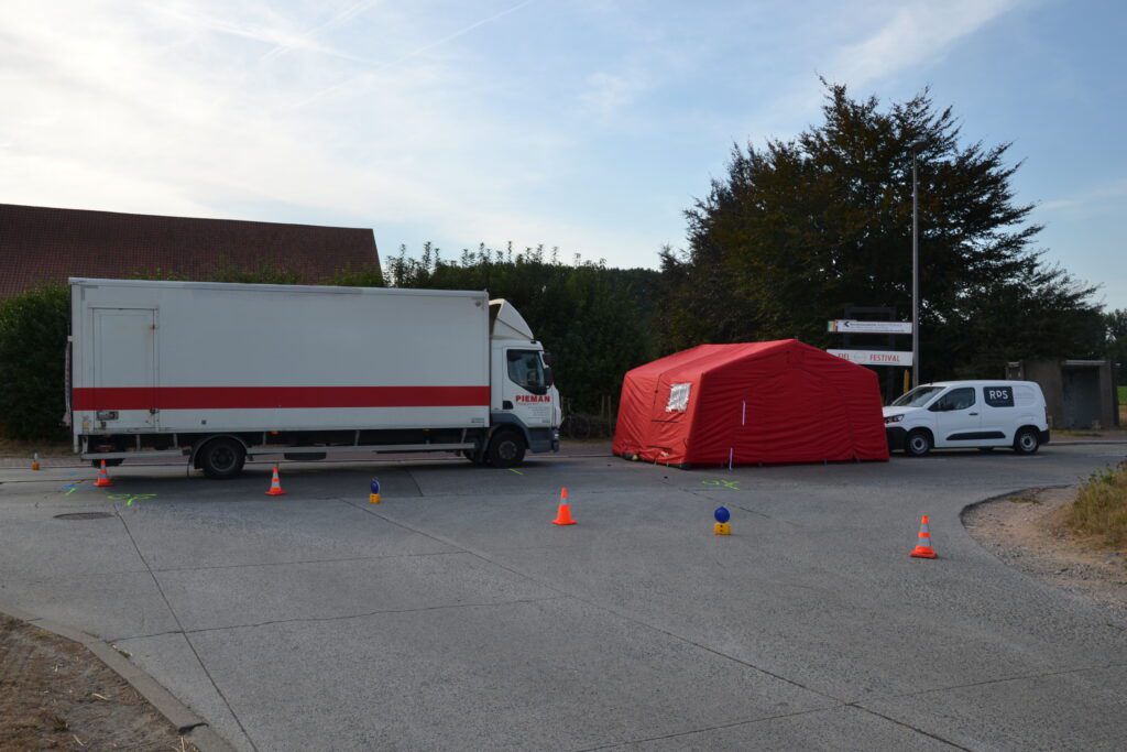 Fietser komt om het leven na aanrijding door vrachtwagen – Goeiedag