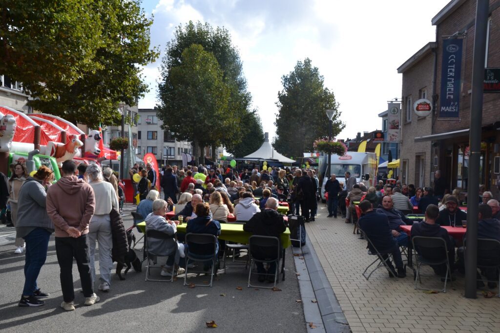De 76e Jaarmarkt van Zellik komt eraan. (volledige affiche met ...